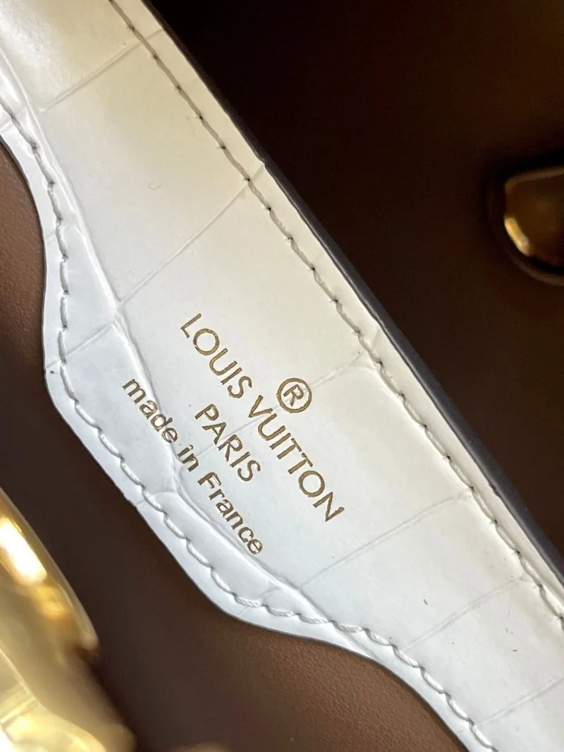 Discounted Louis Vuitton Capucines BB Bags