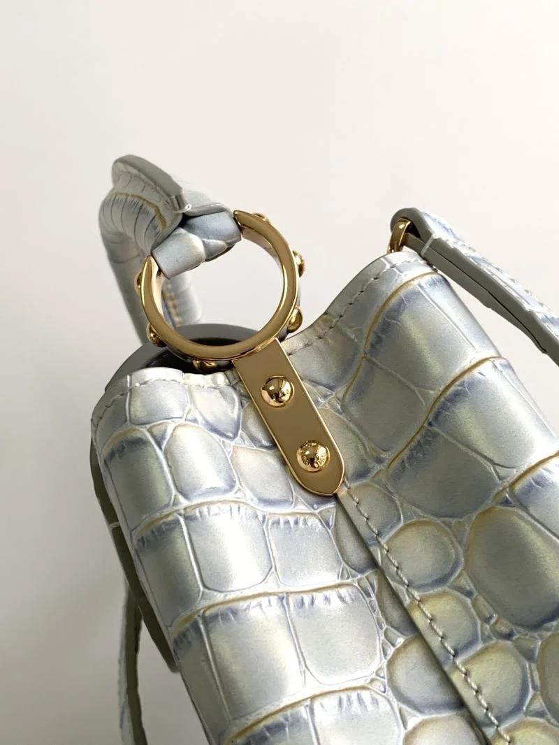 Official Louis Vuitton Capucines BB Bags