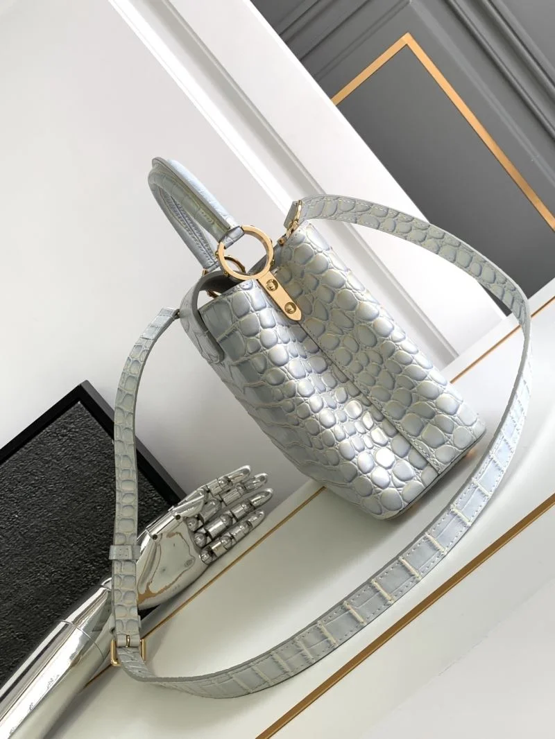 Official Louis Vuitton Capucines BB Bags