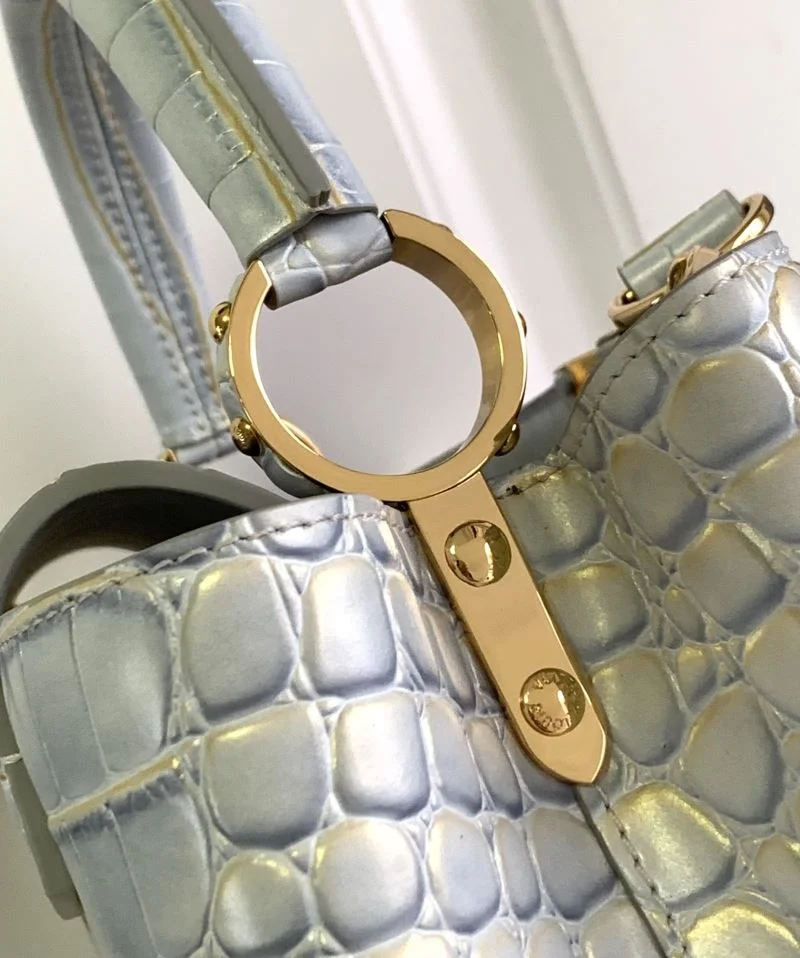 Official Louis Vuitton Capucines BB Bags