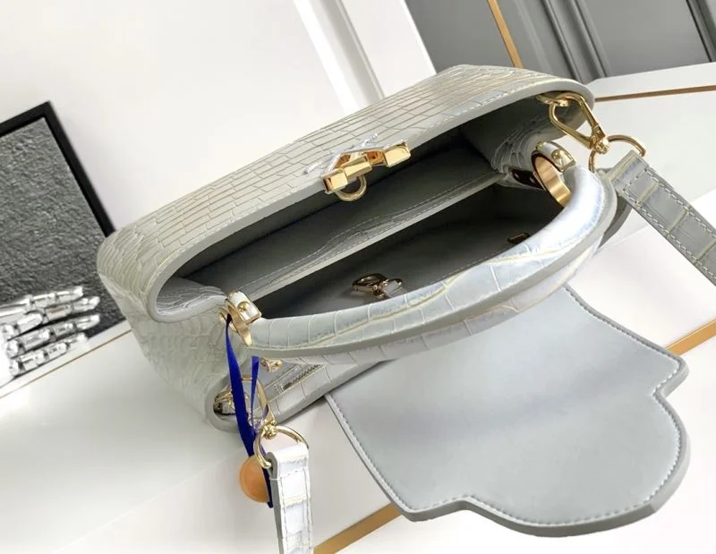 Official Louis Vuitton Capucines BB Bags