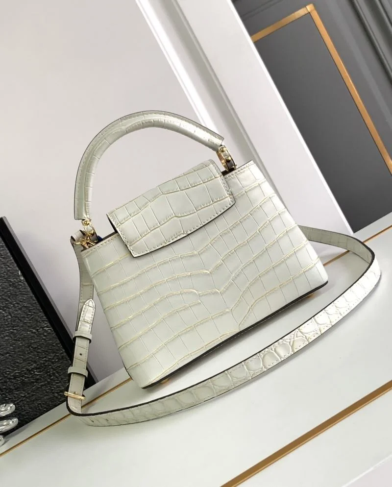 High fidelity Louis Vuitton Capucines BB Bags