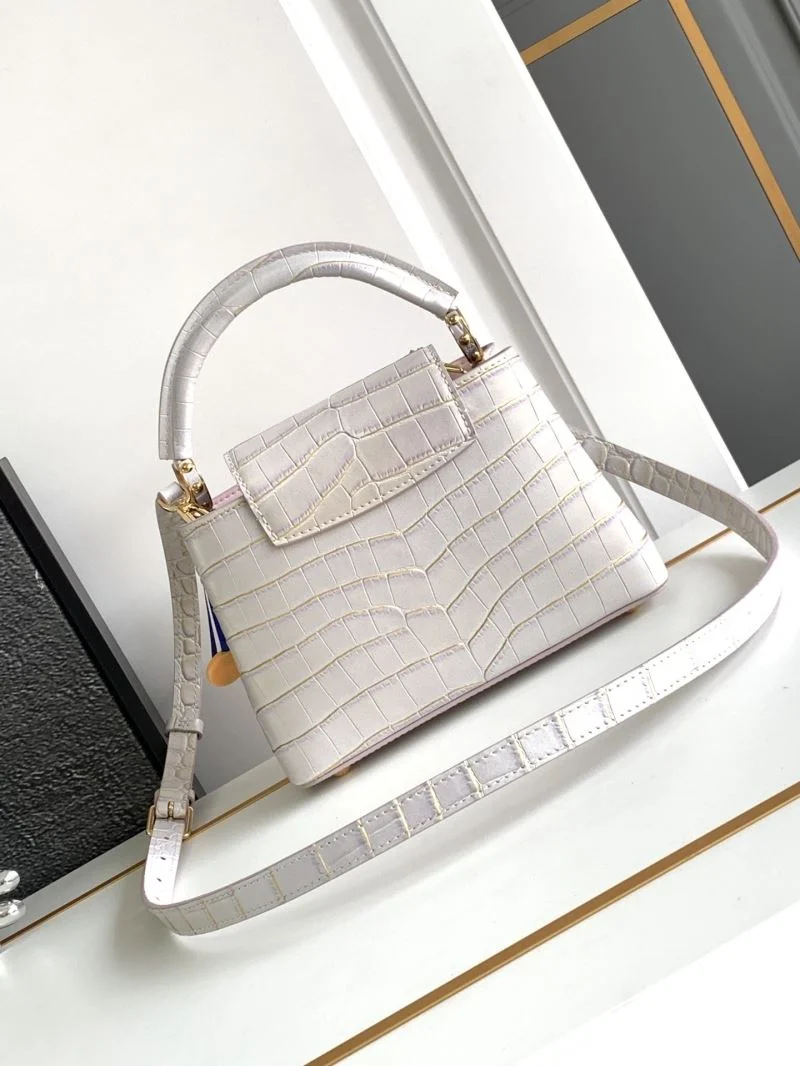 Value-priced Louis Vuitton Capucines BB Bags
