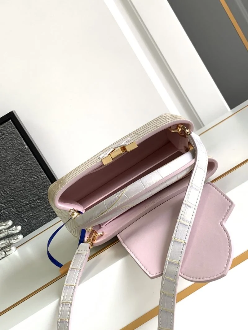 Value-priced Louis Vuitton Capucines BB Bags