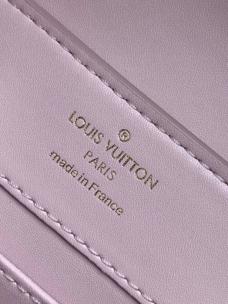 Value-priced Louis Vuitton Capucines BB Bags