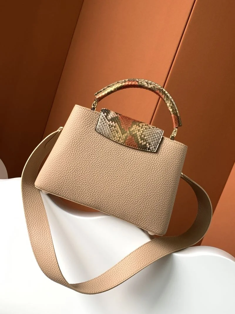Bargain Louis Vuitton Capucines BB Bags