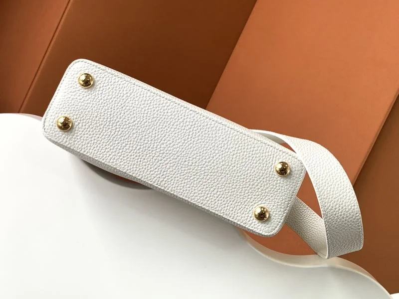 Inexpensive Louis Vuitton Capucines BB Bags