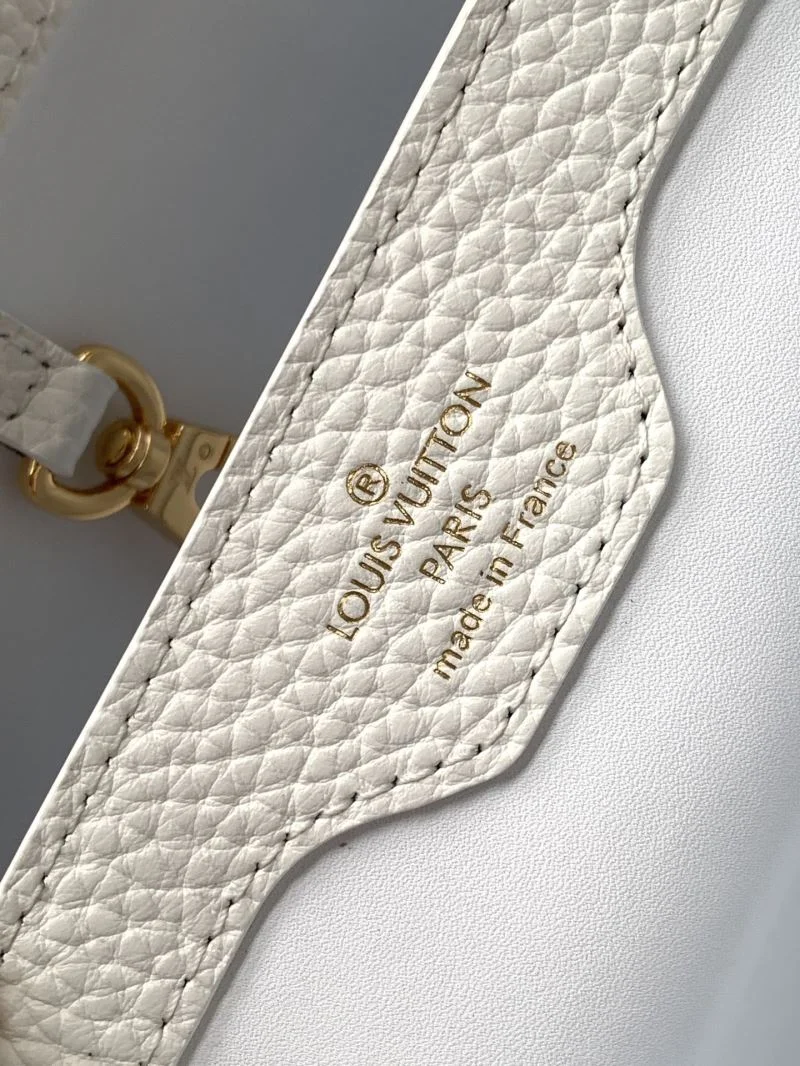Inexpensive Louis Vuitton Capucines BB Bags