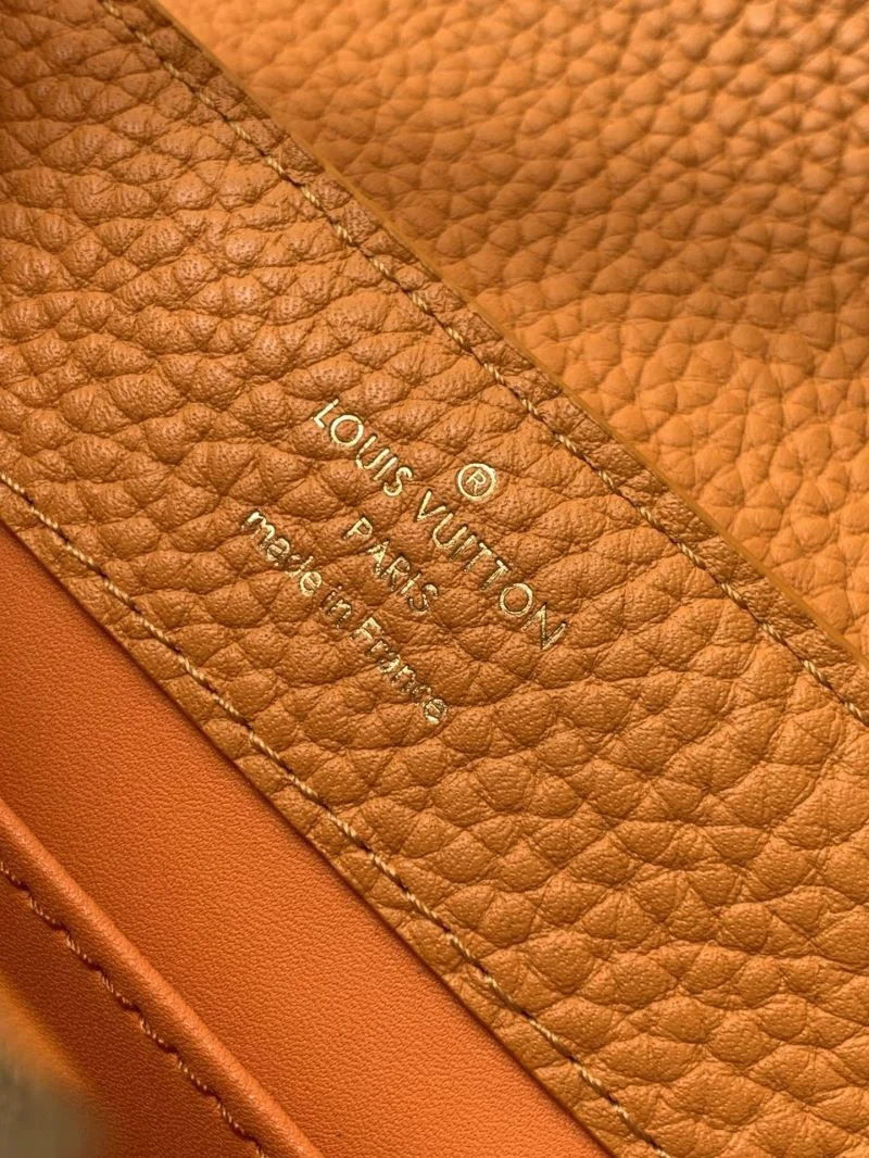 Precise copy Louis Vuitton Capucines BB Bags