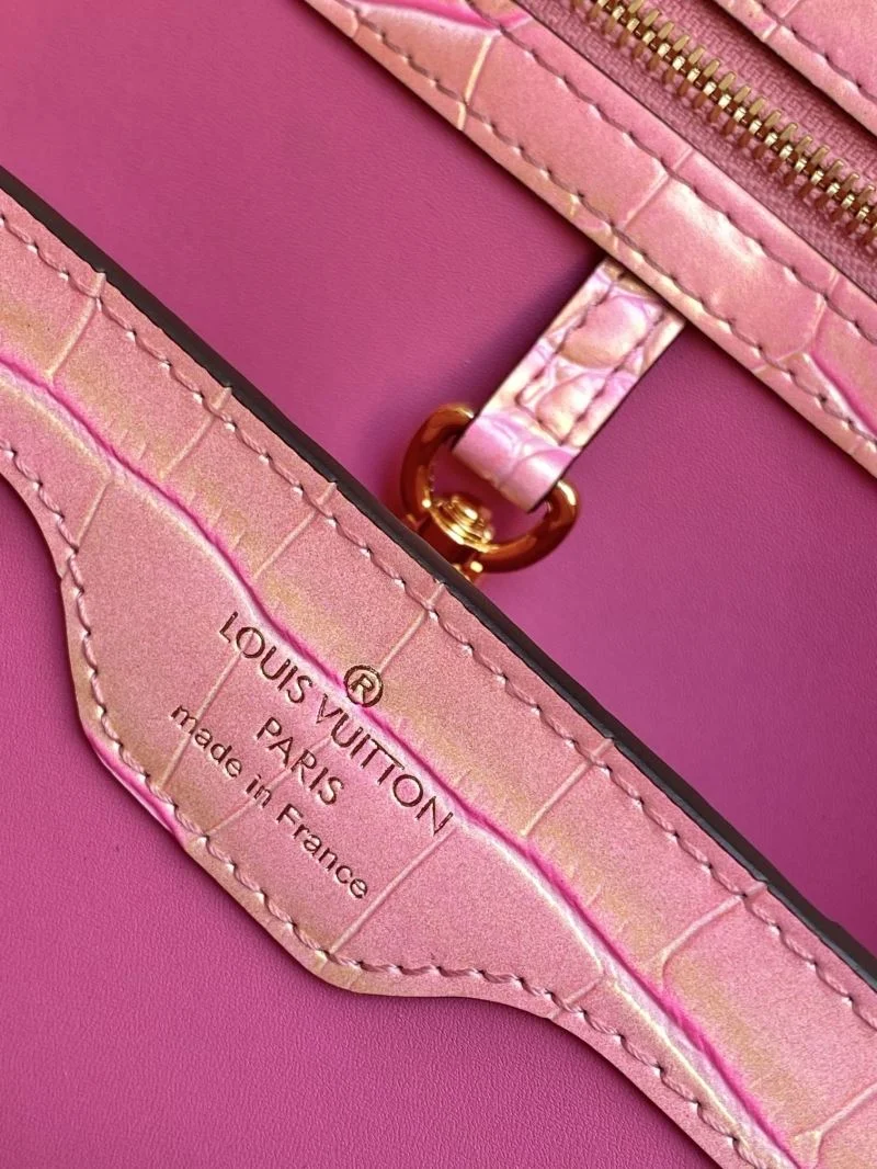 Perfect replica Louis Vuitton Capucines BB Bags