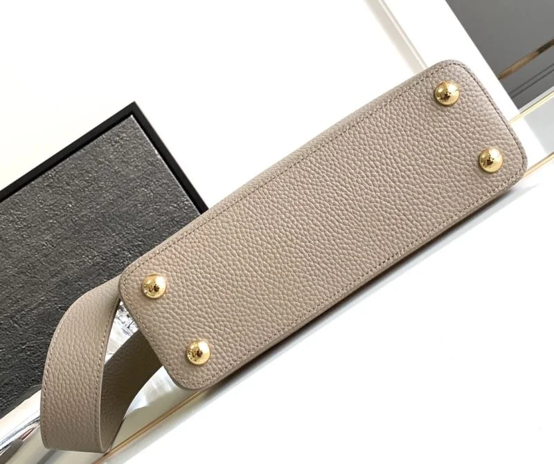 Precise copy Louis Vuitton Capucines BB Bags