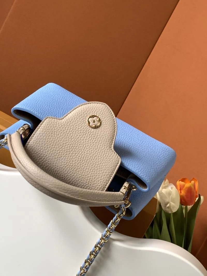 Mirror quality Louis Vuitton Capucines BB Bags