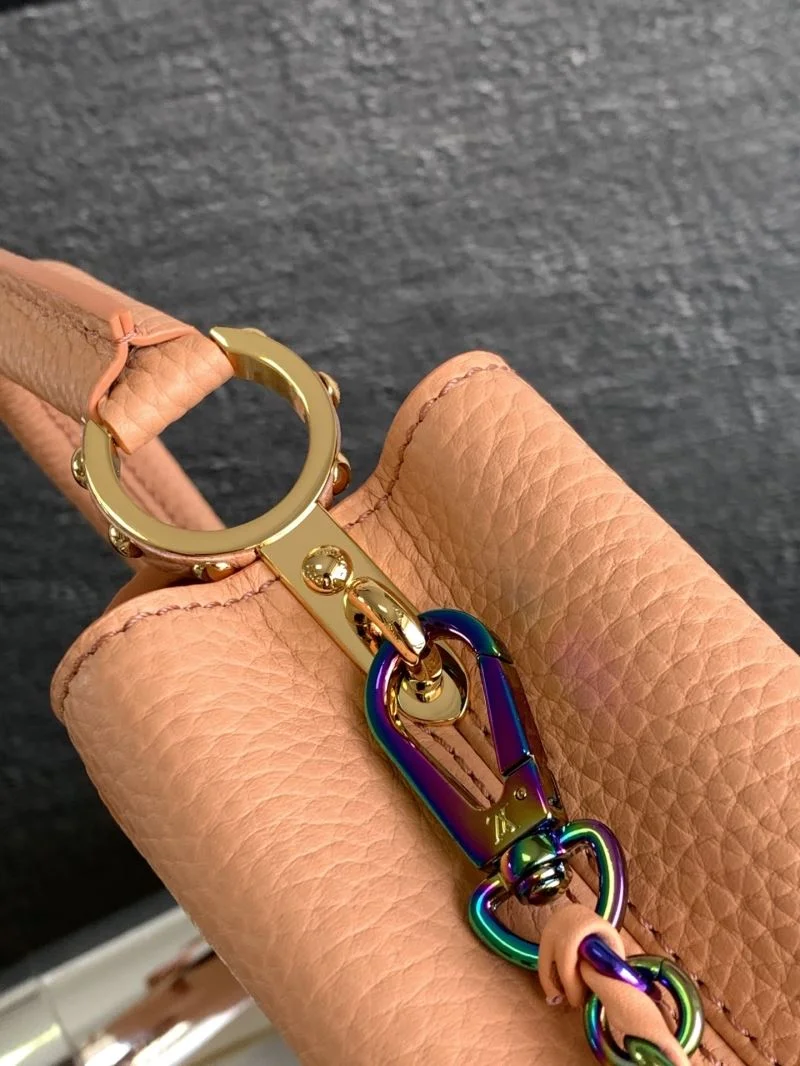 Reasonably priced Louis Vuitton Capucines BB Bags
