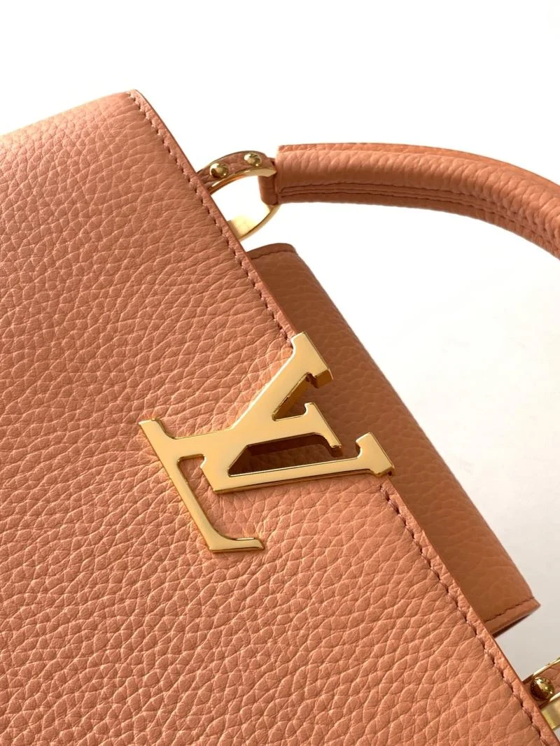 Mirror quality Louis Vuitton Capucines BB Bags