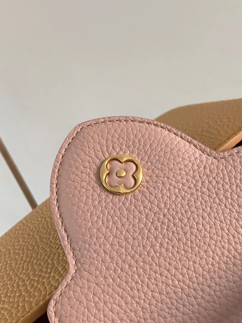 Bargain Louis Vuitton Capucines BB Bags