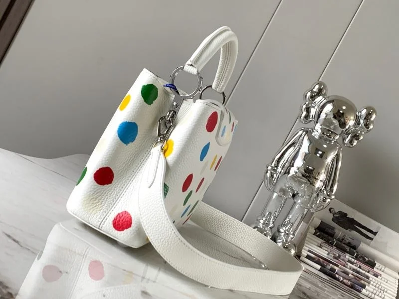 Low-cost Louis Vuitton Capucines BB Bags