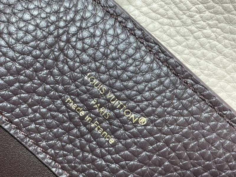 Perfect replica Louis Vuitton Capucines BB Bags