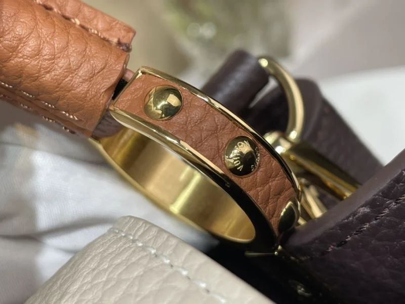 Brand-original Louis Vuitton Capucines BB Bags