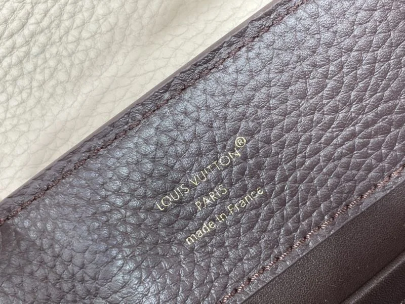 Brand-original Louis Vuitton Capucines BB Bags