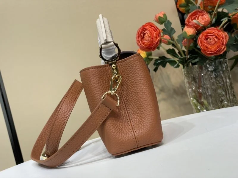 Exact replica Louis Vuitton Capucines BB Bags