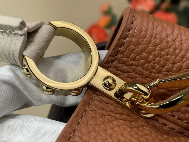 Exact replica Louis Vuitton Capucines BB Bags
