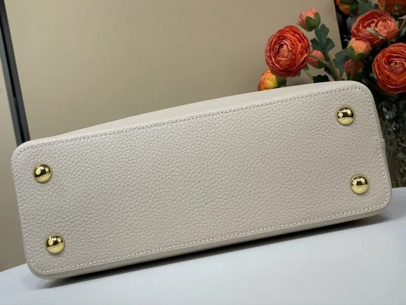 Reasonably priced Louis Vuitton Capucines BB Bags