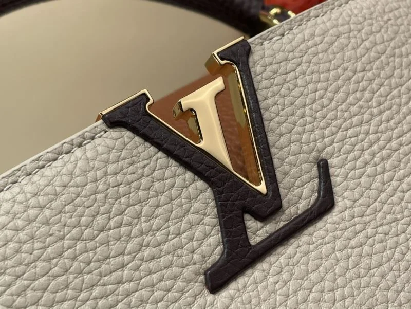 Reasonably priced Louis Vuitton Capucines BB Bags