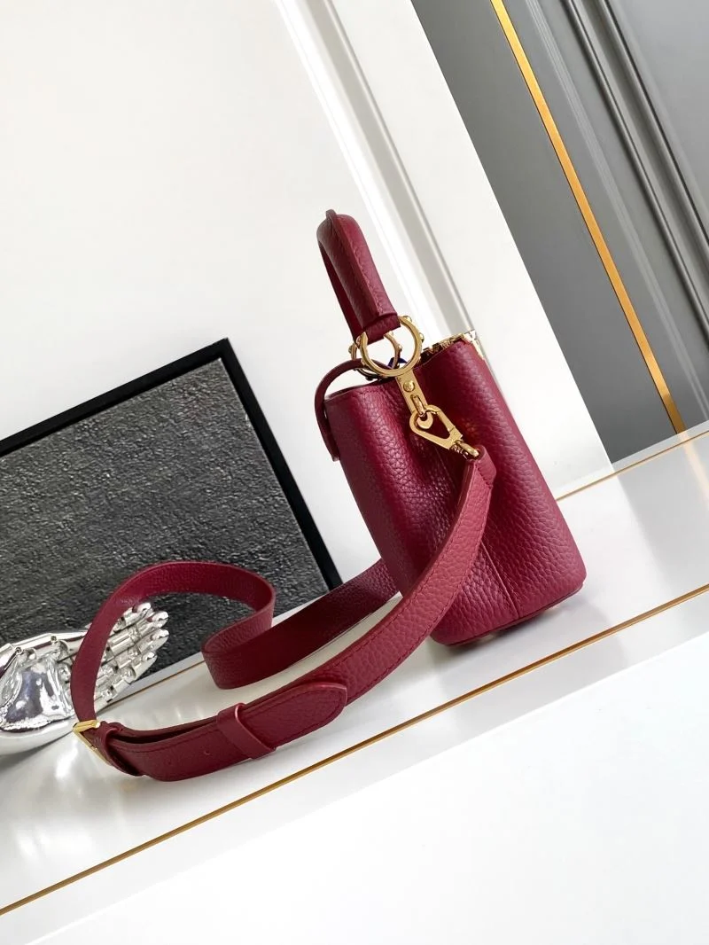 Exact replica Louis Vuitton Capucines BB Bags