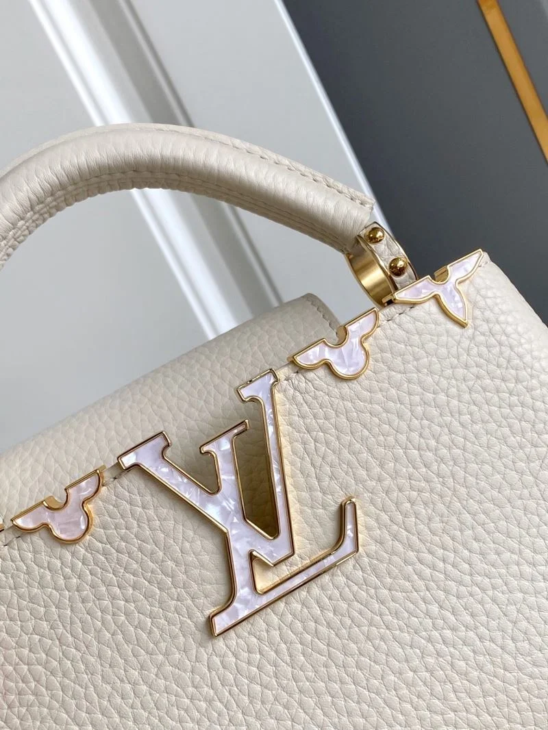 Brand-original Louis Vuitton Capucines BB Bags