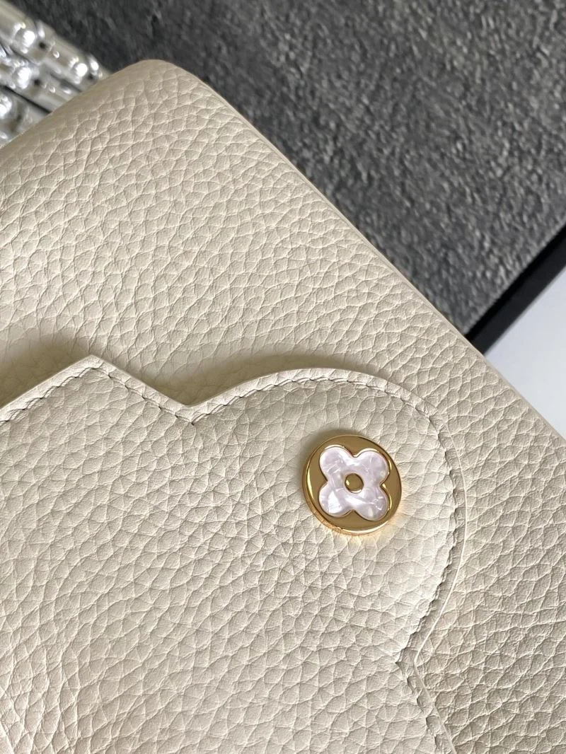 Brand-original Louis Vuitton Capucines BB Bags