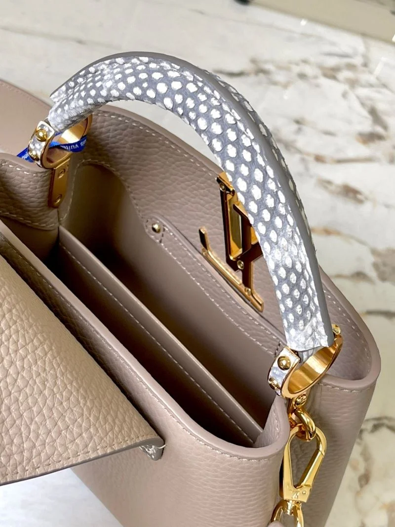 Brand-original Louis Vuitton Capucines BB Bags