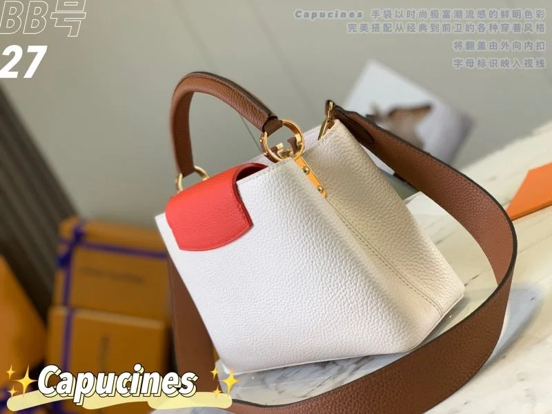 Top mirror Louis Vuitton Capucines BB Bags