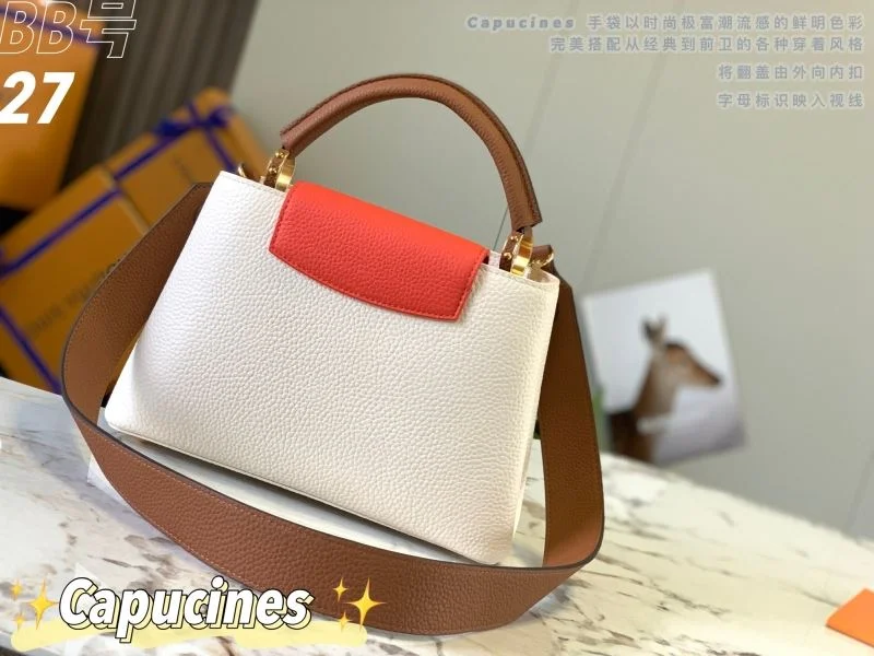 Top mirror Louis Vuitton Capucines BB Bags