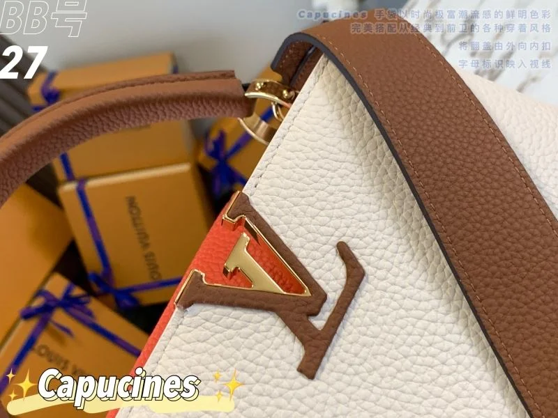 Top mirror Louis Vuitton Capucines BB Bags