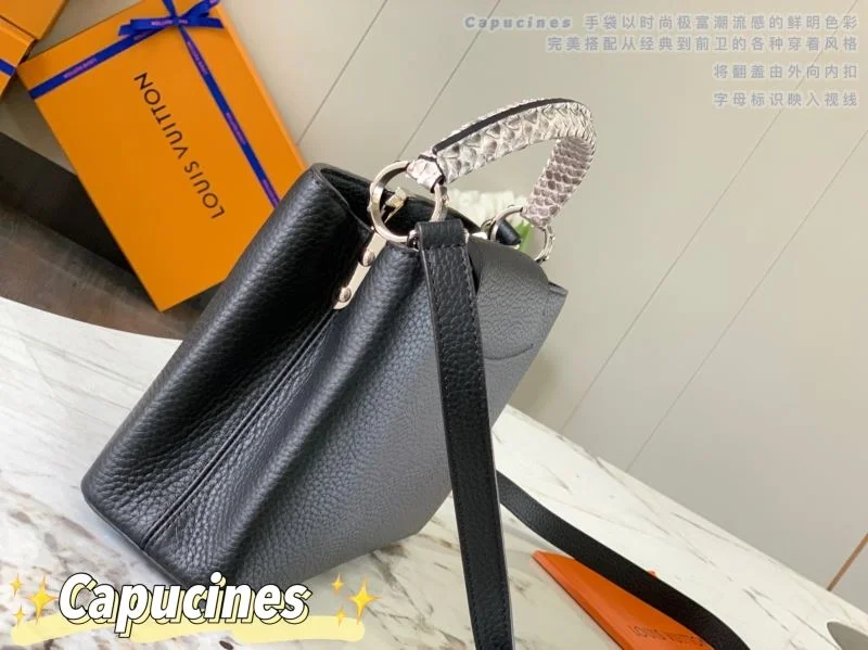 Top mirror Louis Vuitton Capucines BB Bags