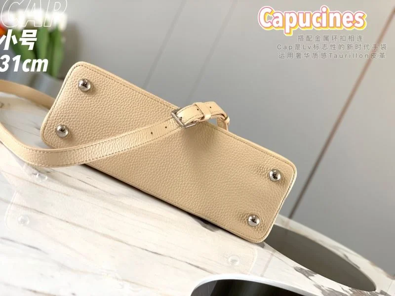 Mirror quality Louis Vuitton Capucines BB Bags