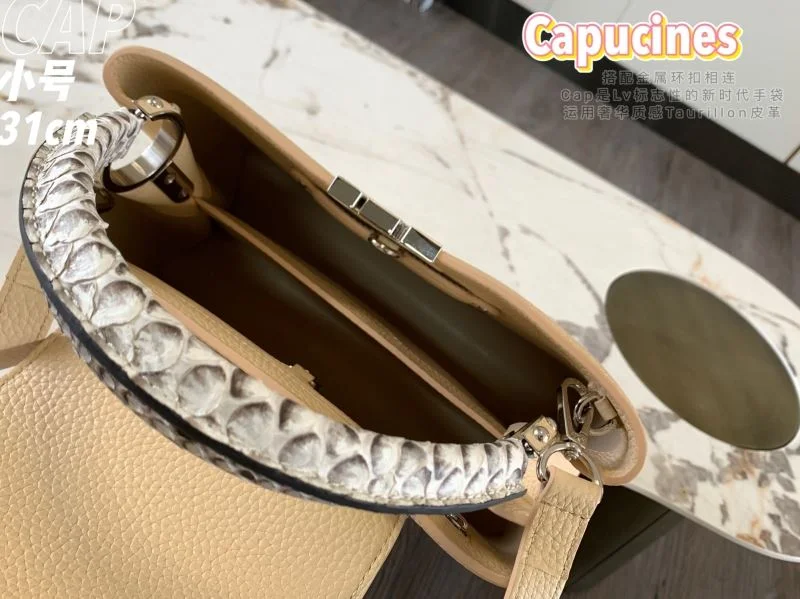 Mirror quality Louis Vuitton Capucines BB Bags