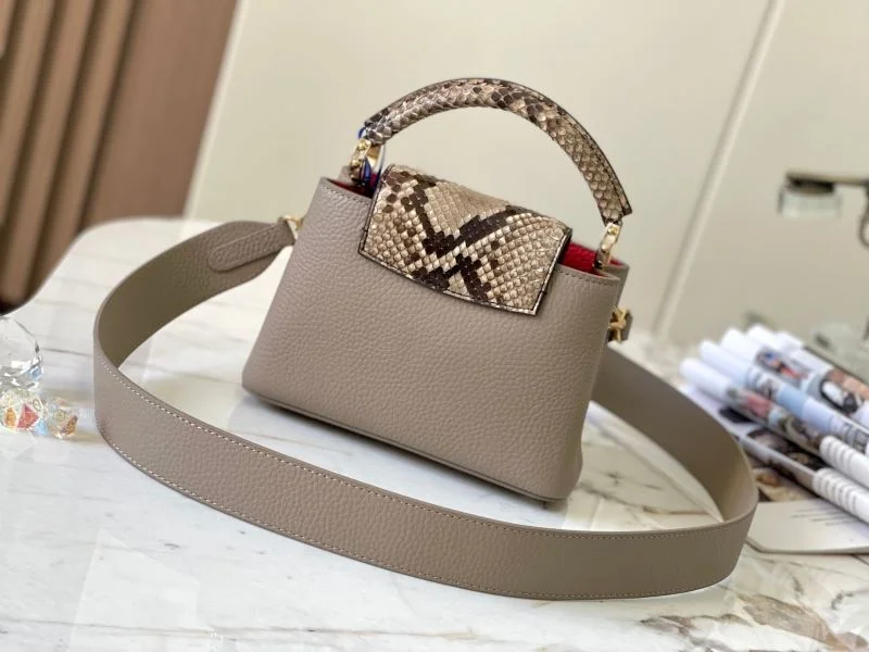 Bargain Louis Vuitton Capucines BB Bags