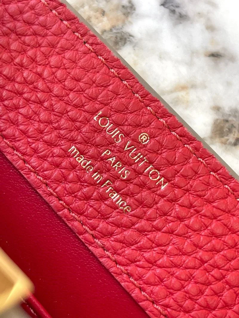 Bargain Louis Vuitton Capucines BB Bags
