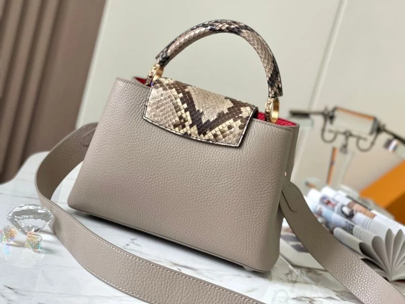 Bargain Louis Vuitton Capucines BB Bags