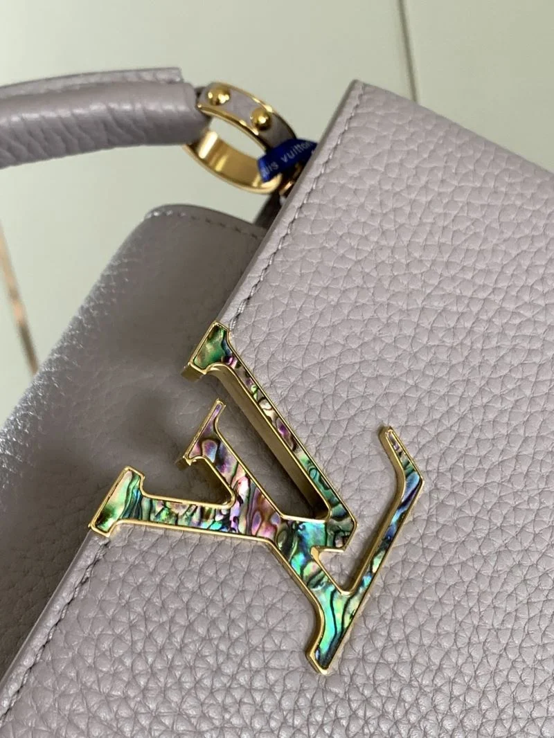 Real Louis Vuitton Capucines BB Bags