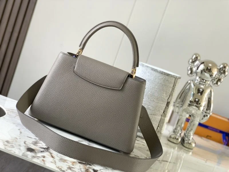 Top mirror Louis Vuitton Capucines BB Bags