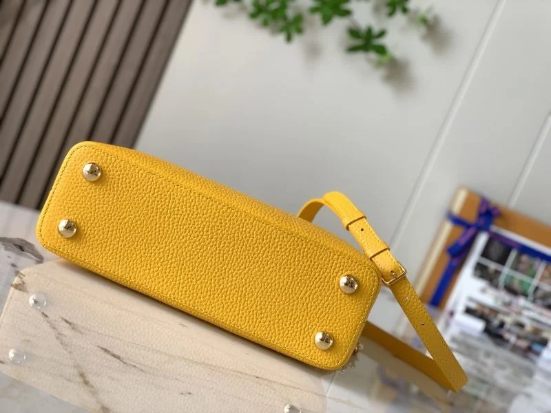 Brand-original Louis Vuitton Capucines BB Bags