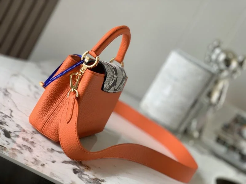 Bargain Louis Vuitton Capucines BB Bags