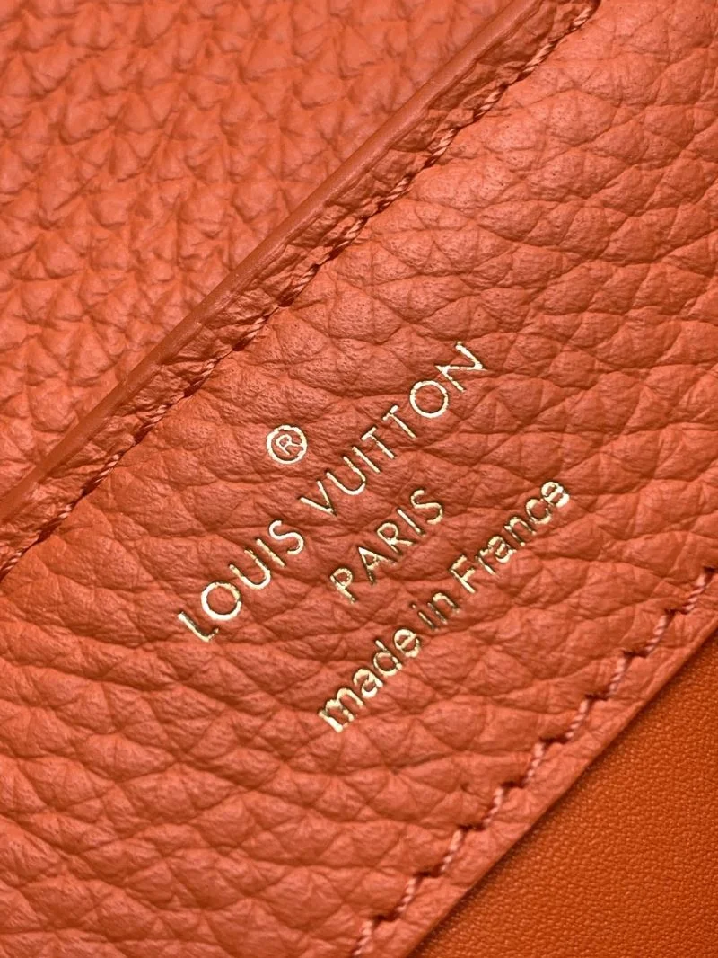 Bargain Louis Vuitton Capucines BB Bags