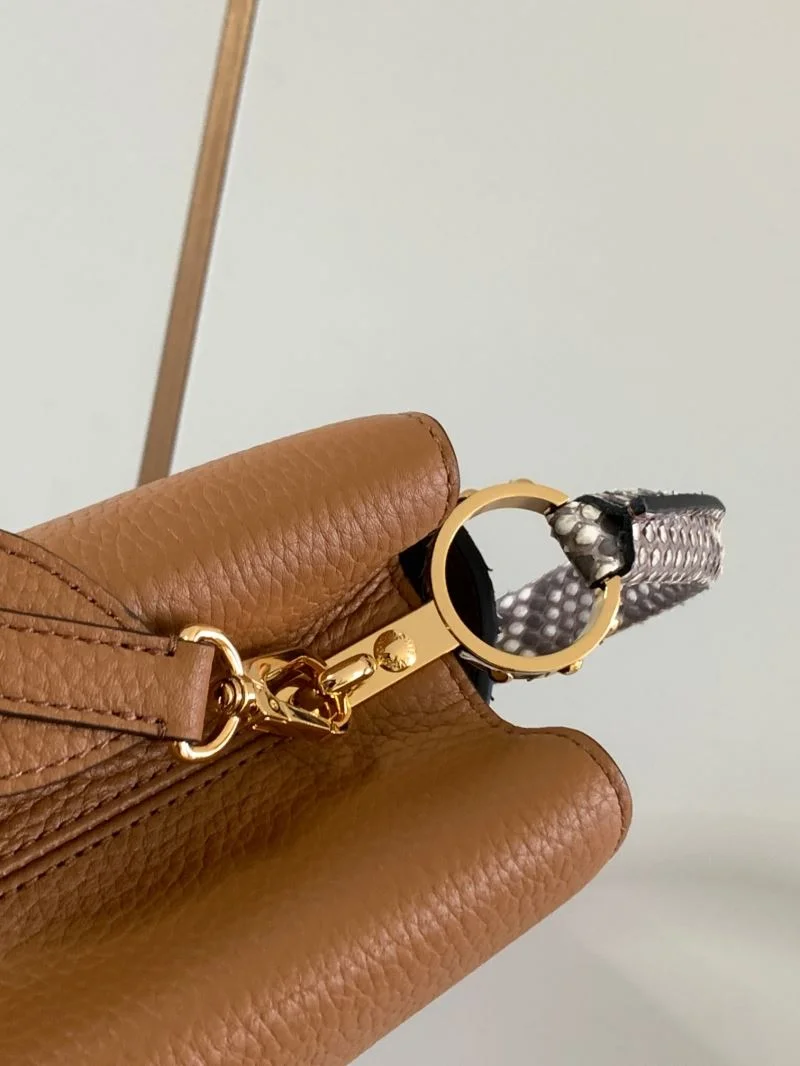 Real Louis Vuitton Capucines BB Bags