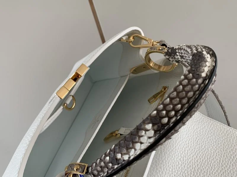 Affordable Louis Vuitton Capucines BB Bags