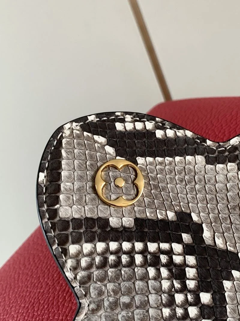 Reasonably priced Louis Vuitton Capucines BB Bags