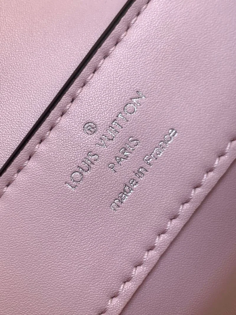 Value-priced Louis Vuitton Capucines BB Bags