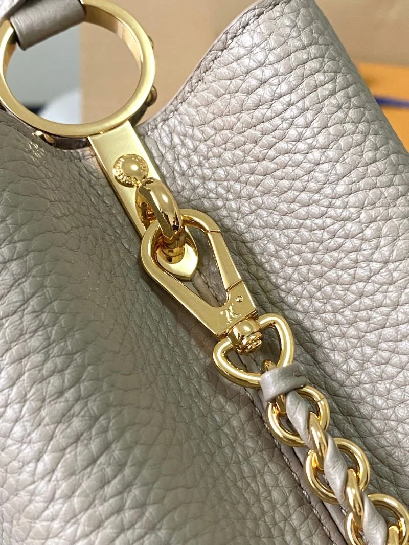 Cut-rate Louis Vuitton Capucines BB Bags